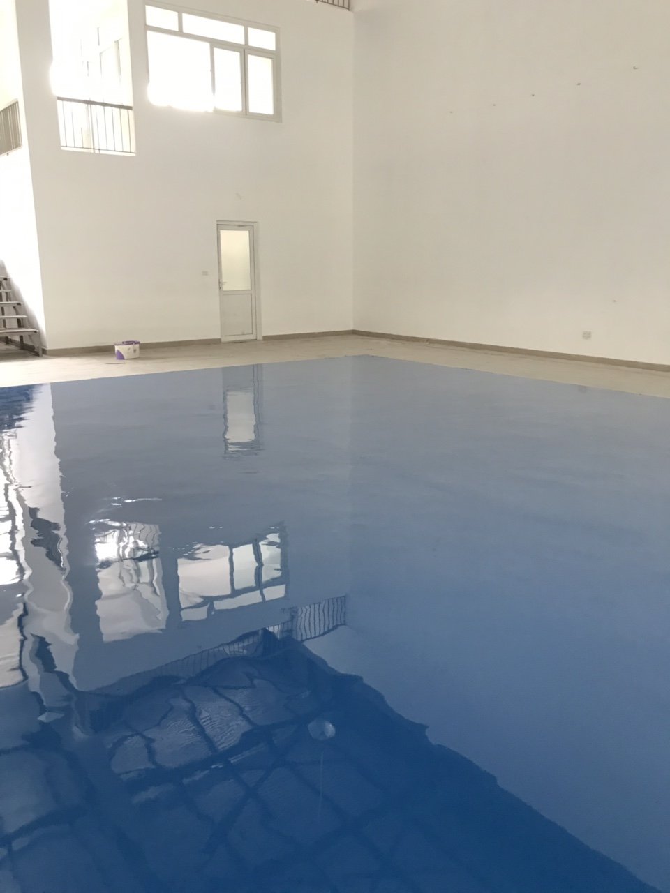 Chống thấm epoxy có mấy loại? Tìm hiểu ưu - nhược điểm của chống thấm epoxy